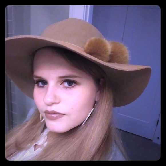 Accessories | Puff Ball Hat | Poshmark